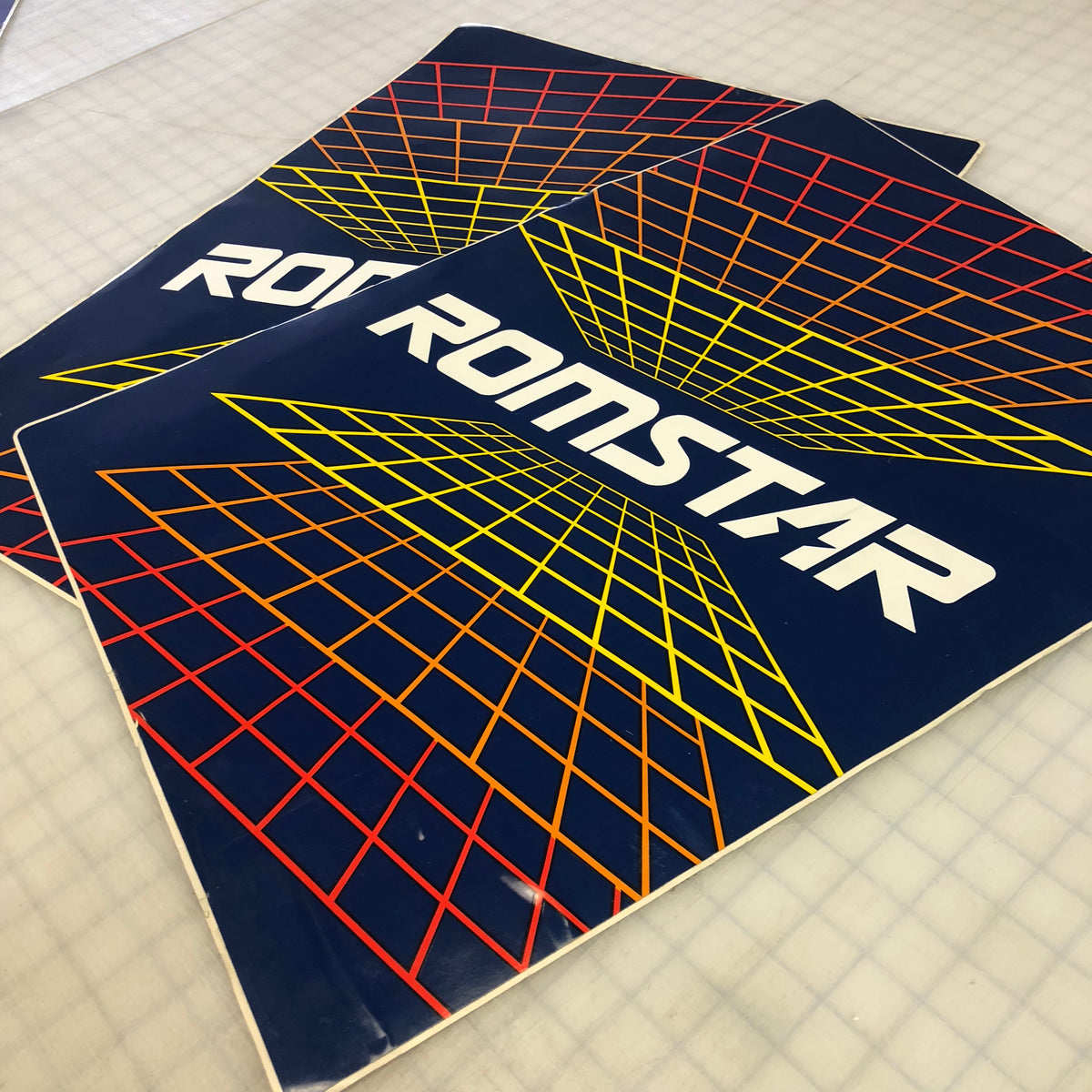 Vintage - Romstar Side Art – Escape Pod Online