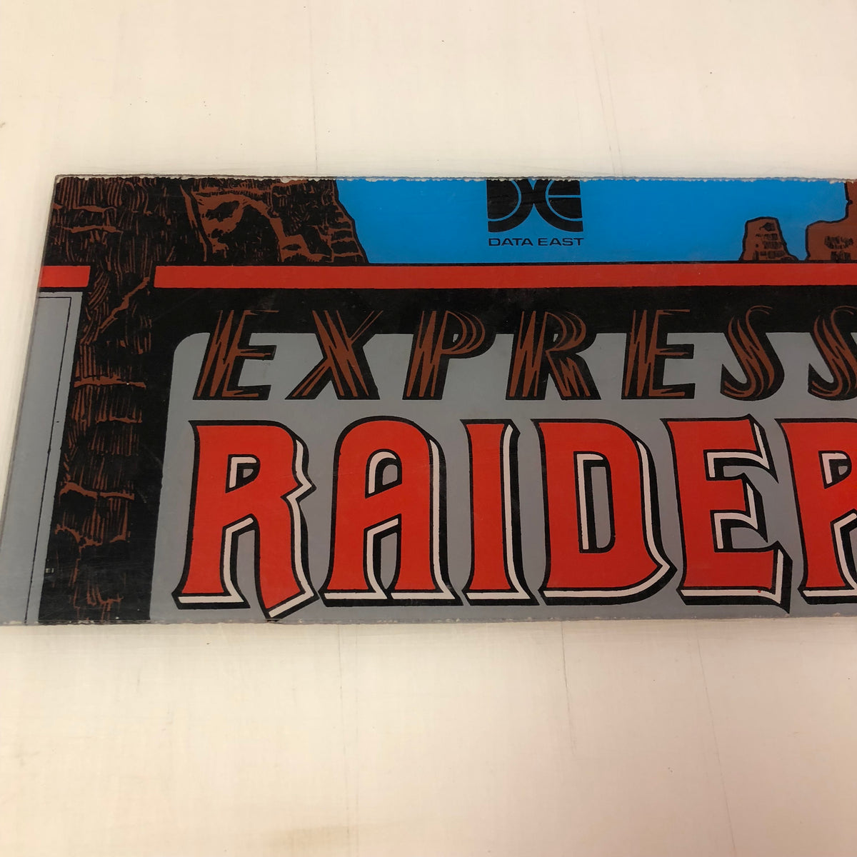 Vintage - Express Raider Arcade Marquee – Escape Pod Online