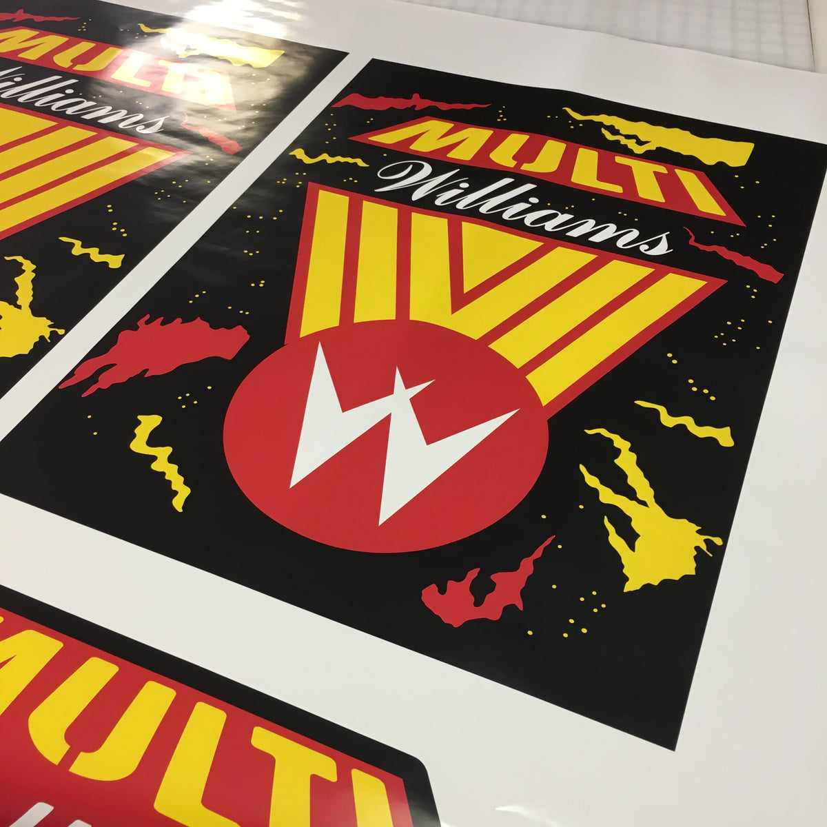 Multi Williams Multicade Side Art (Defender Version) – Escape Pod Online